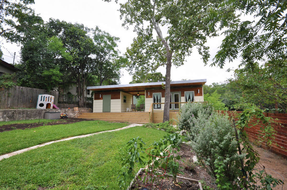 Texas-based company proves that backyard studios are the new home office