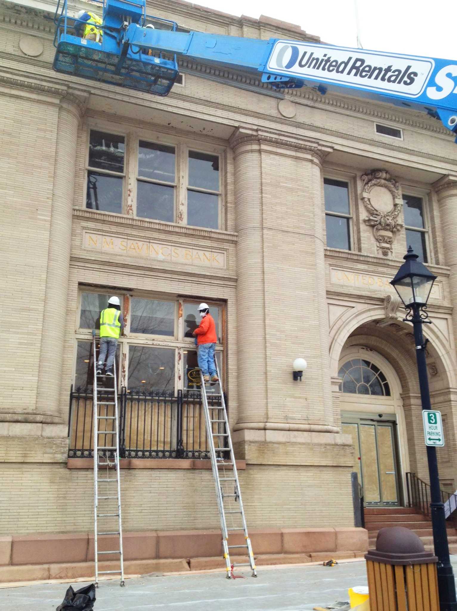 Bank building to experience new life