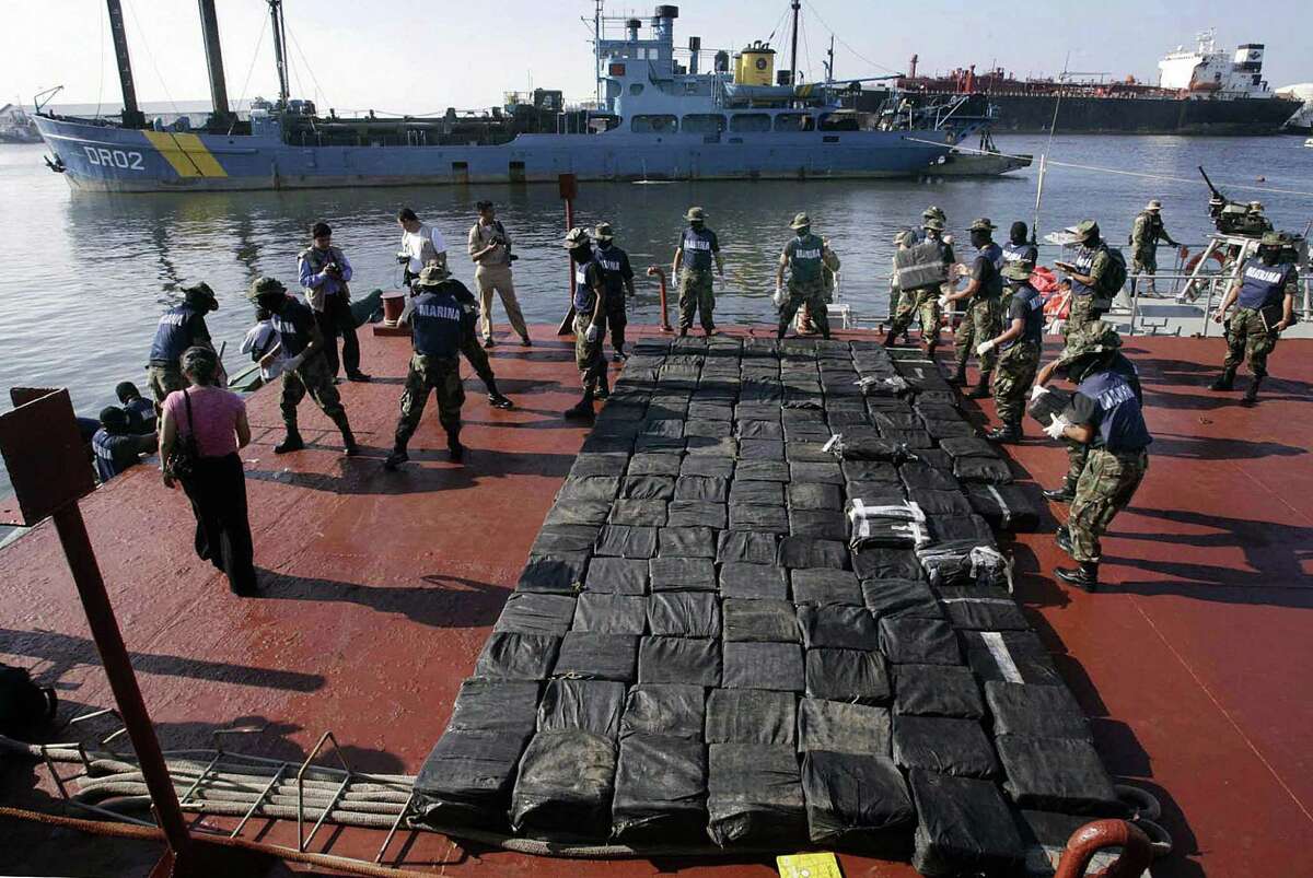 How cartels use 'narco-submarines' to smuggle drugs by the ton