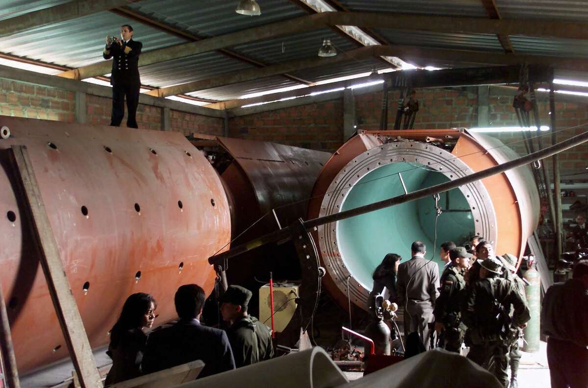 How cartels use 'narco-submarines' to smuggle drugs by the ton