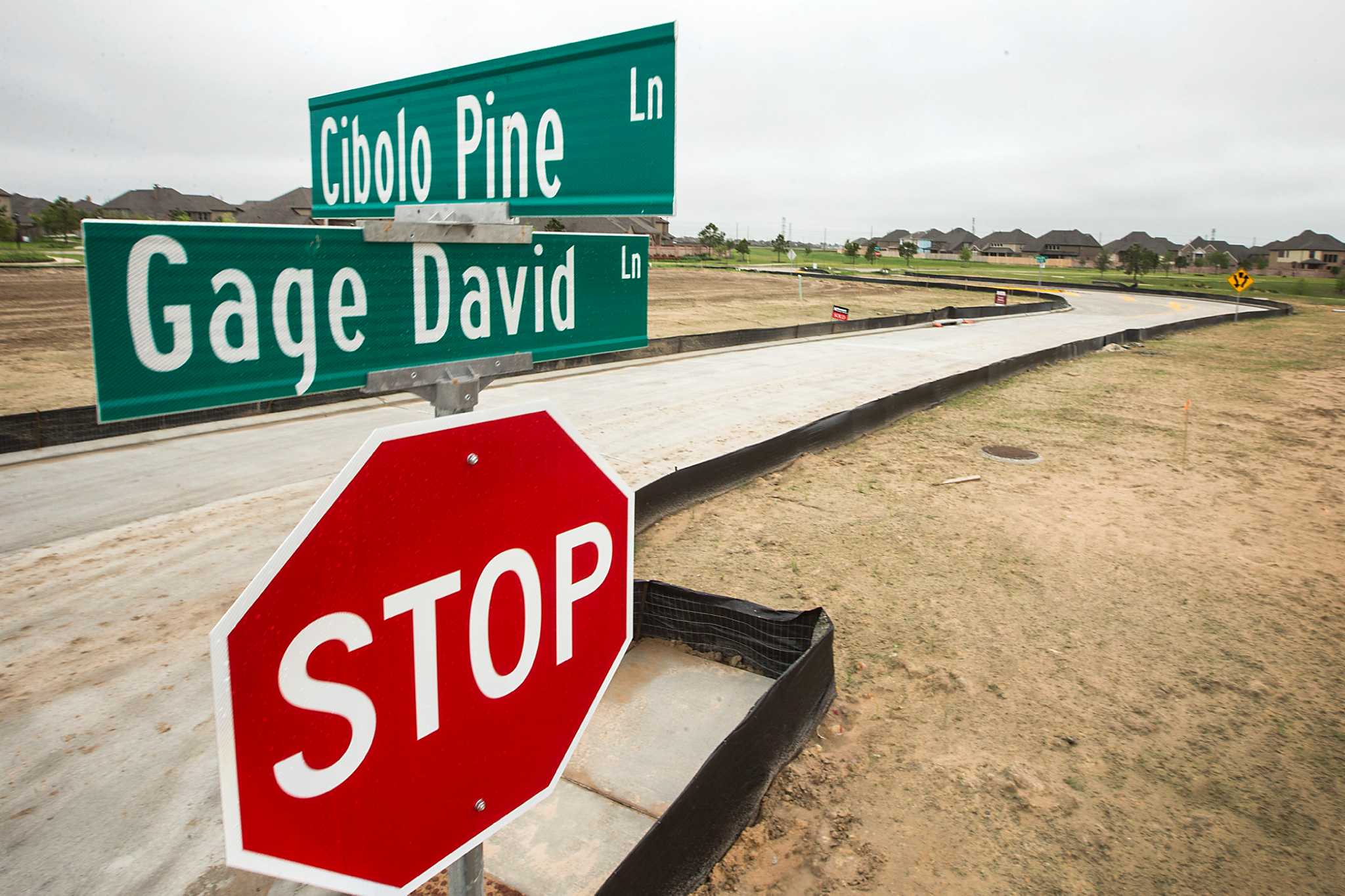 Good idea, wrong name in sign as tribute for child