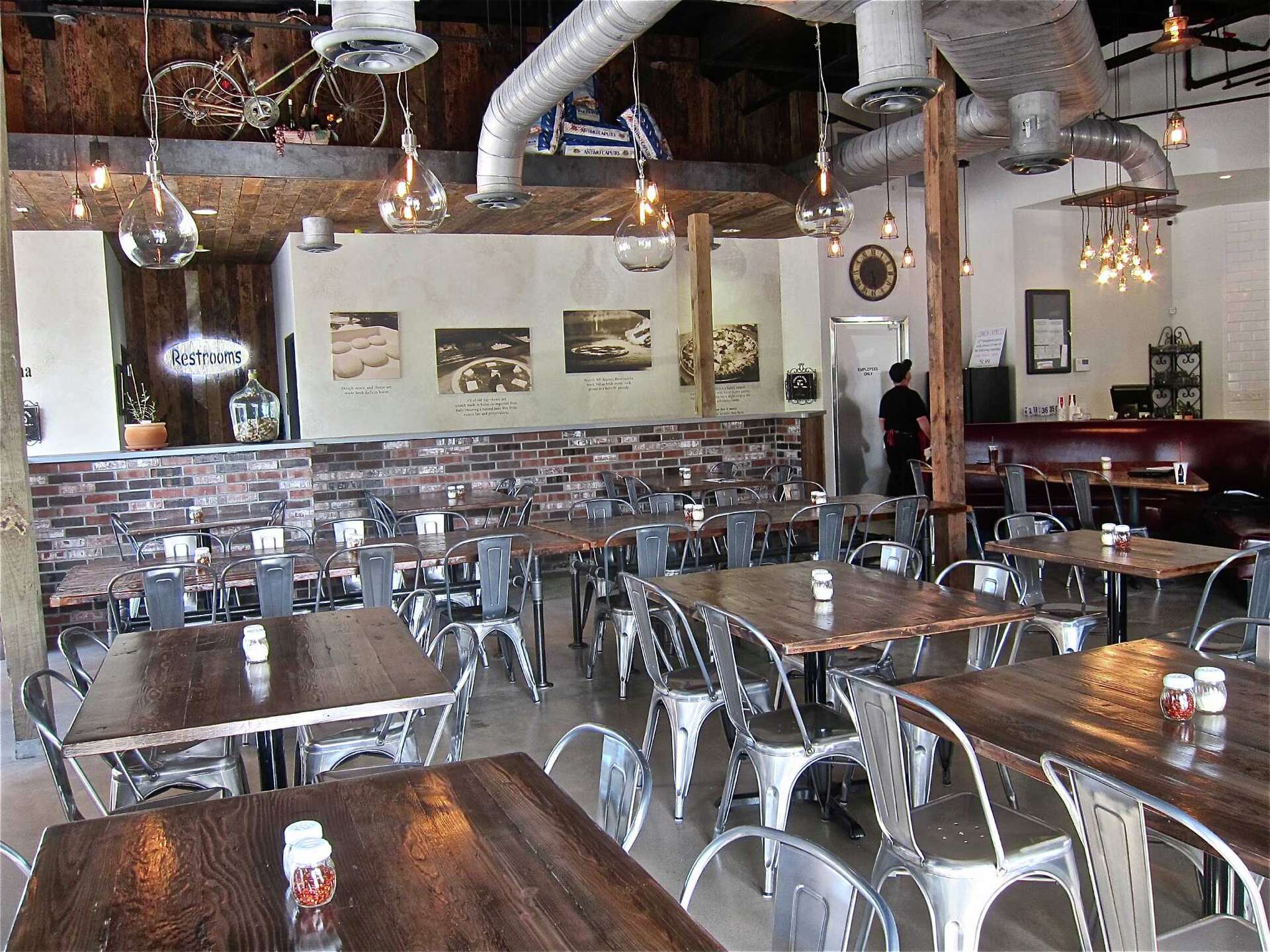 Pizaro's Pizza turns up the heat in Montrose