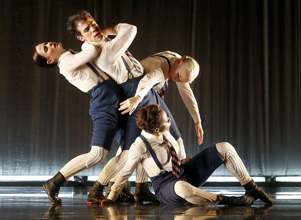 Paul Taylor Dance review: Open your arms to these daring dancers