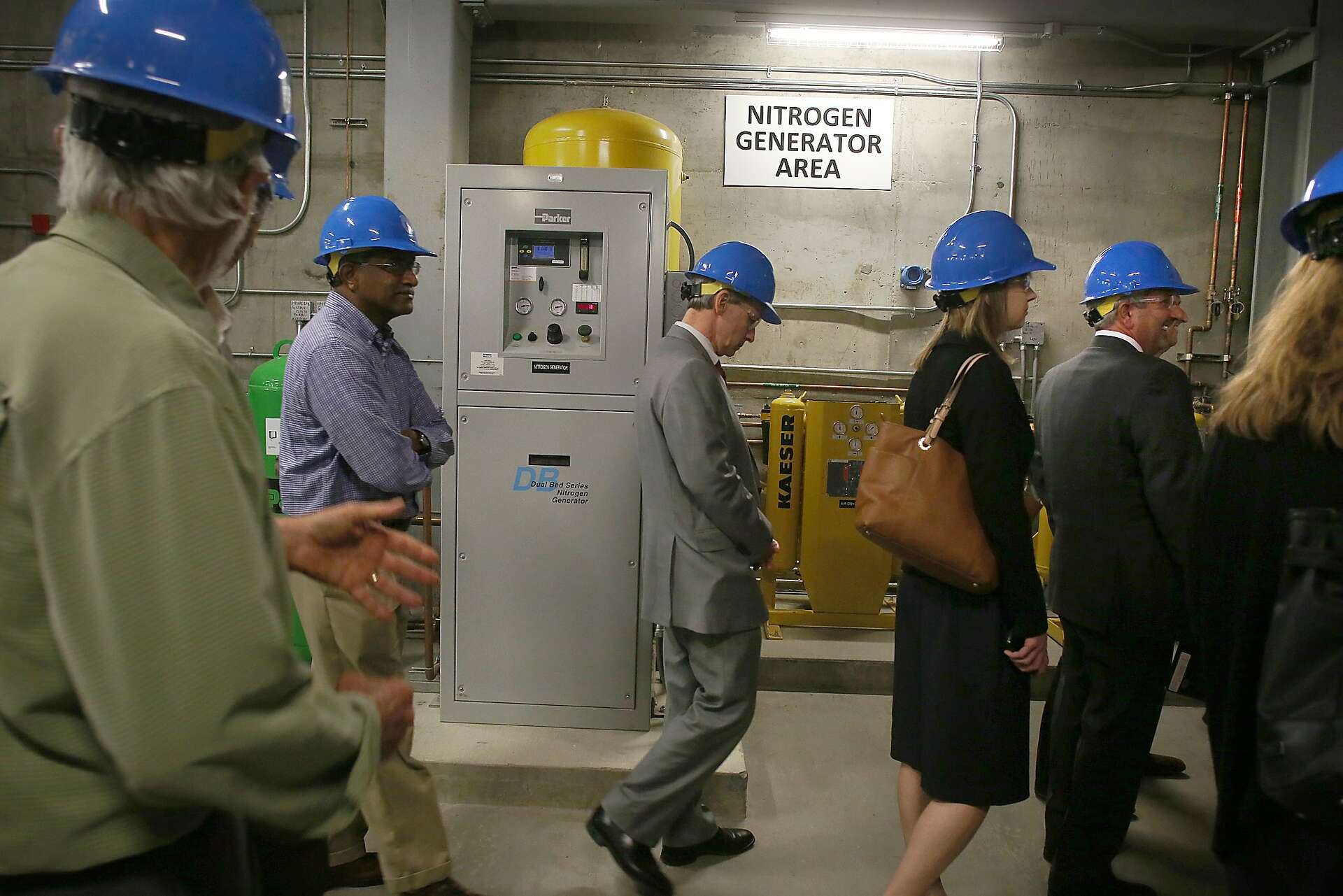 Powering Stanford’s campus with solar panels, 22 miles of pipe