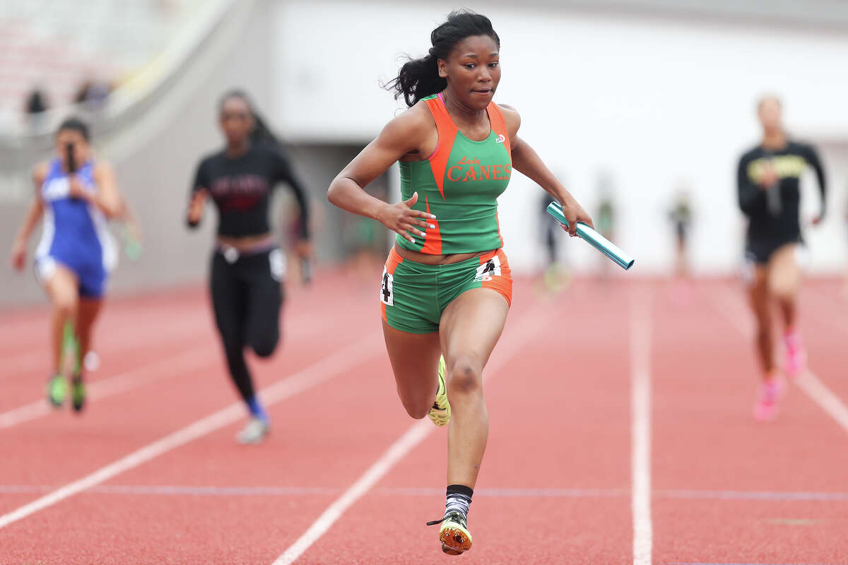 Brackenridge, Sam Houston triumph in 28-5A meet