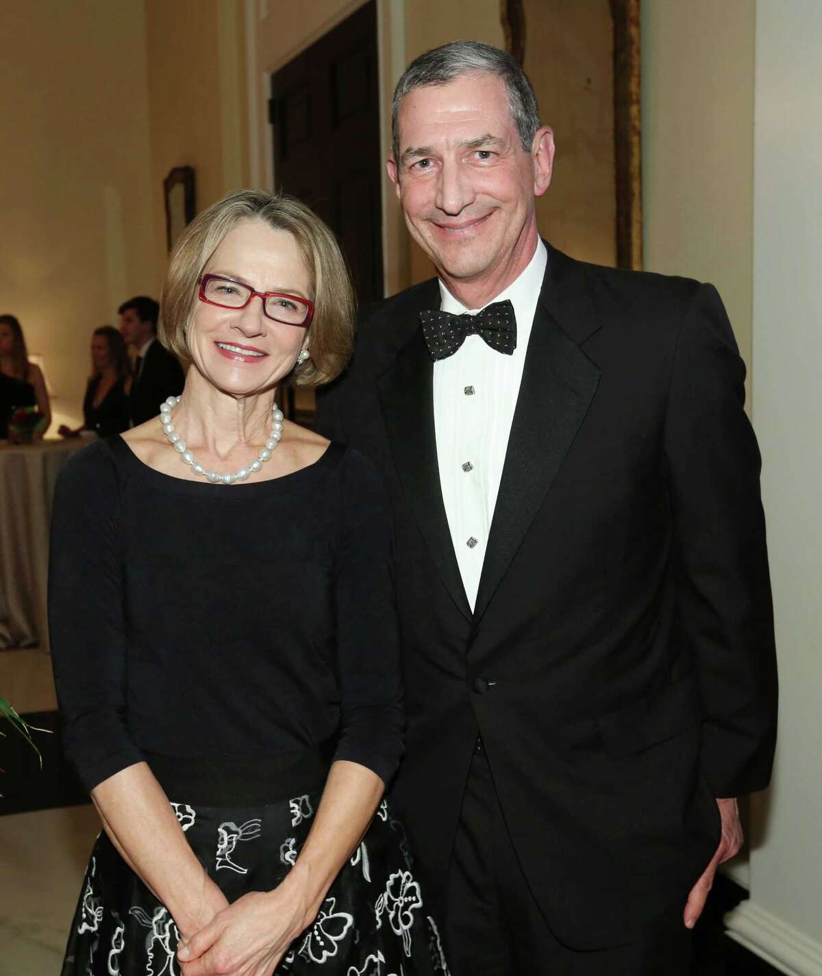 L.E., Virgina Simmons honored at Baker Institute dinner