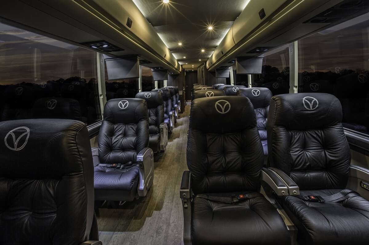 Vonlane deluxe bus service to add Houston to Austin service on Jan. 17