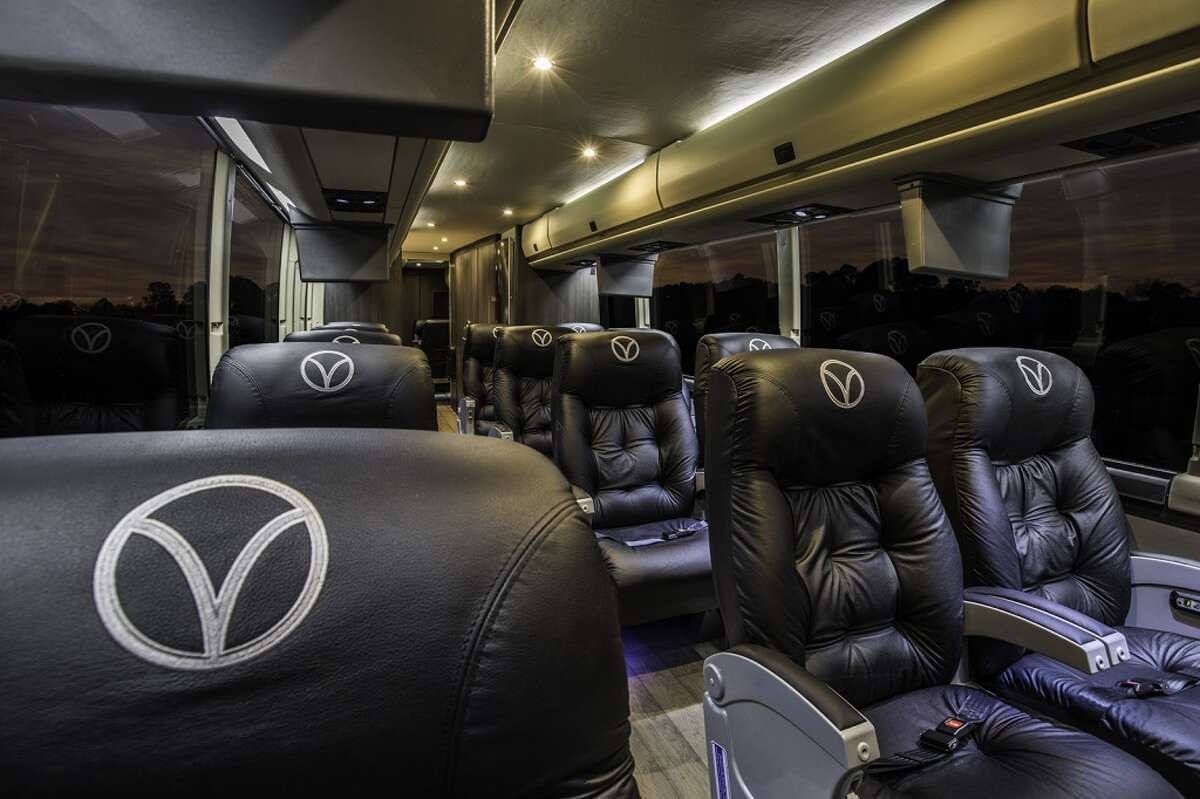 Vonlane deluxe bus service to add Houston to Austin service on Jan. 17