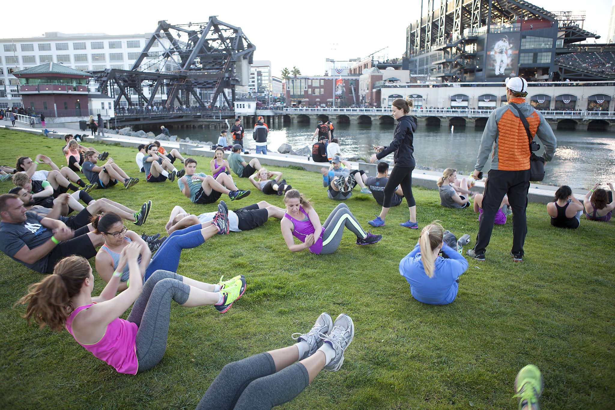 Free workouts in S.F. meld flash mob with fitness