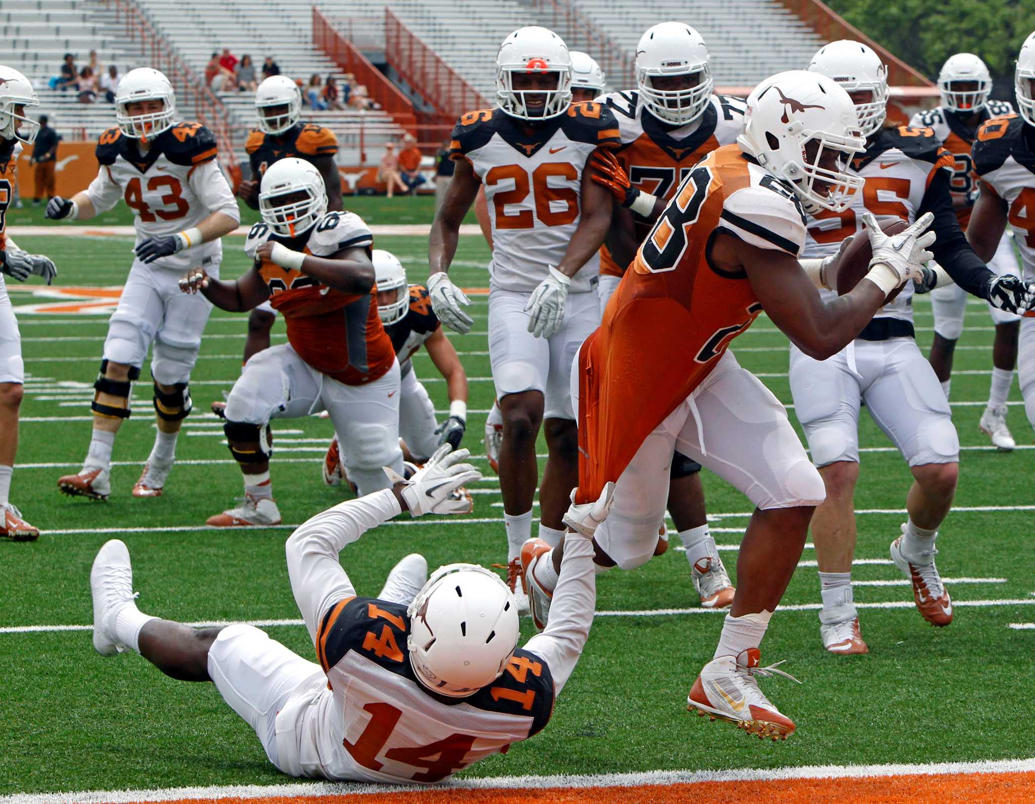 Plenty remains unsettled as Longhorns wrap up spring