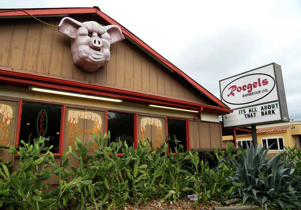 Roegels sails high on Houston's rising barbecue tide