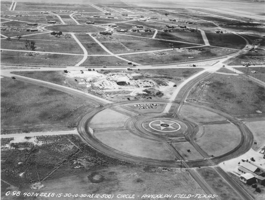 Randolph’s 'Taj’ a slick disguise - San Antonio Express-News