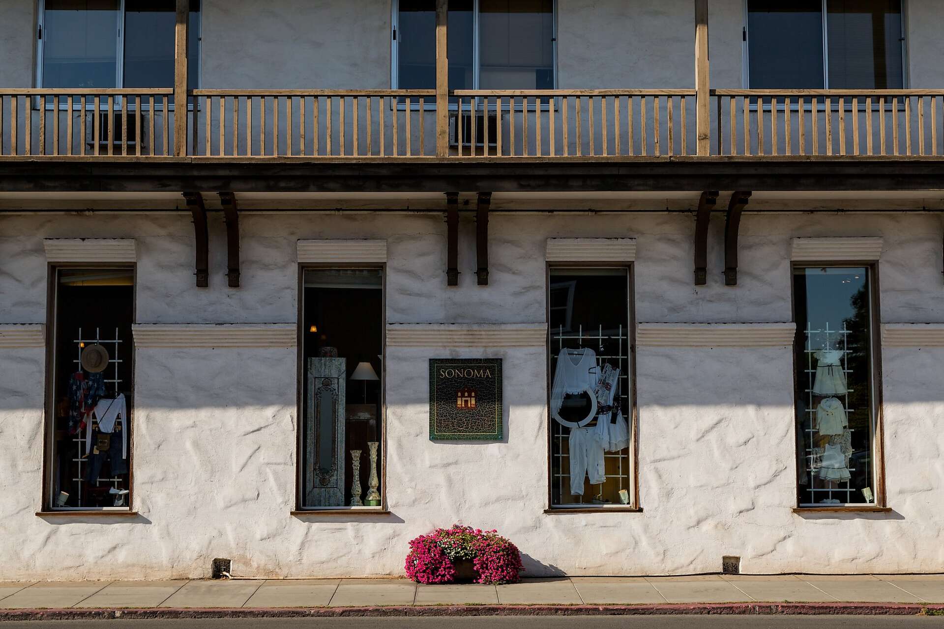 Practical, lavish treats await at Sonoma Plaza’s unique boutiques