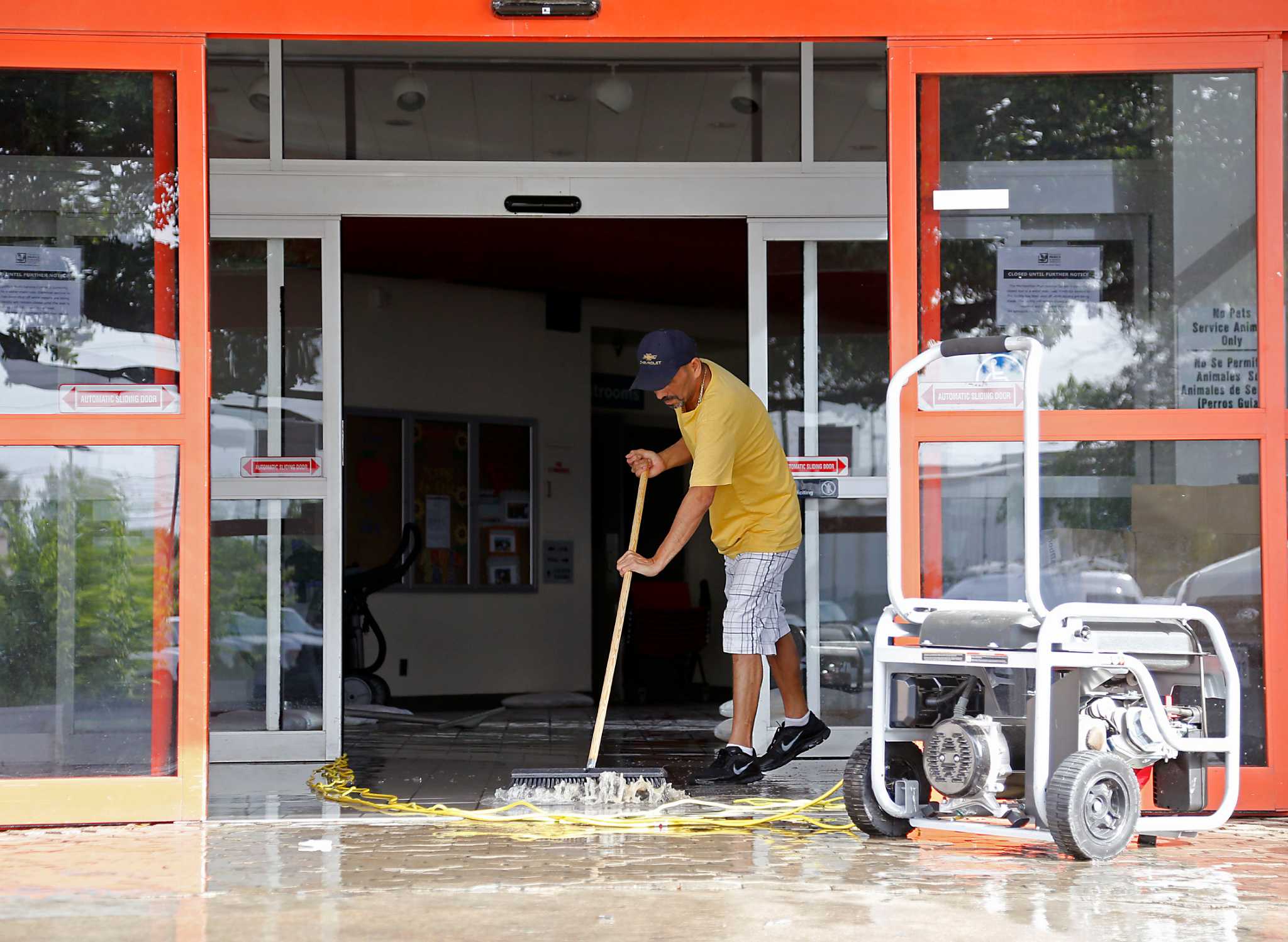Metropolitan Multi-Service Center closed due to flooding