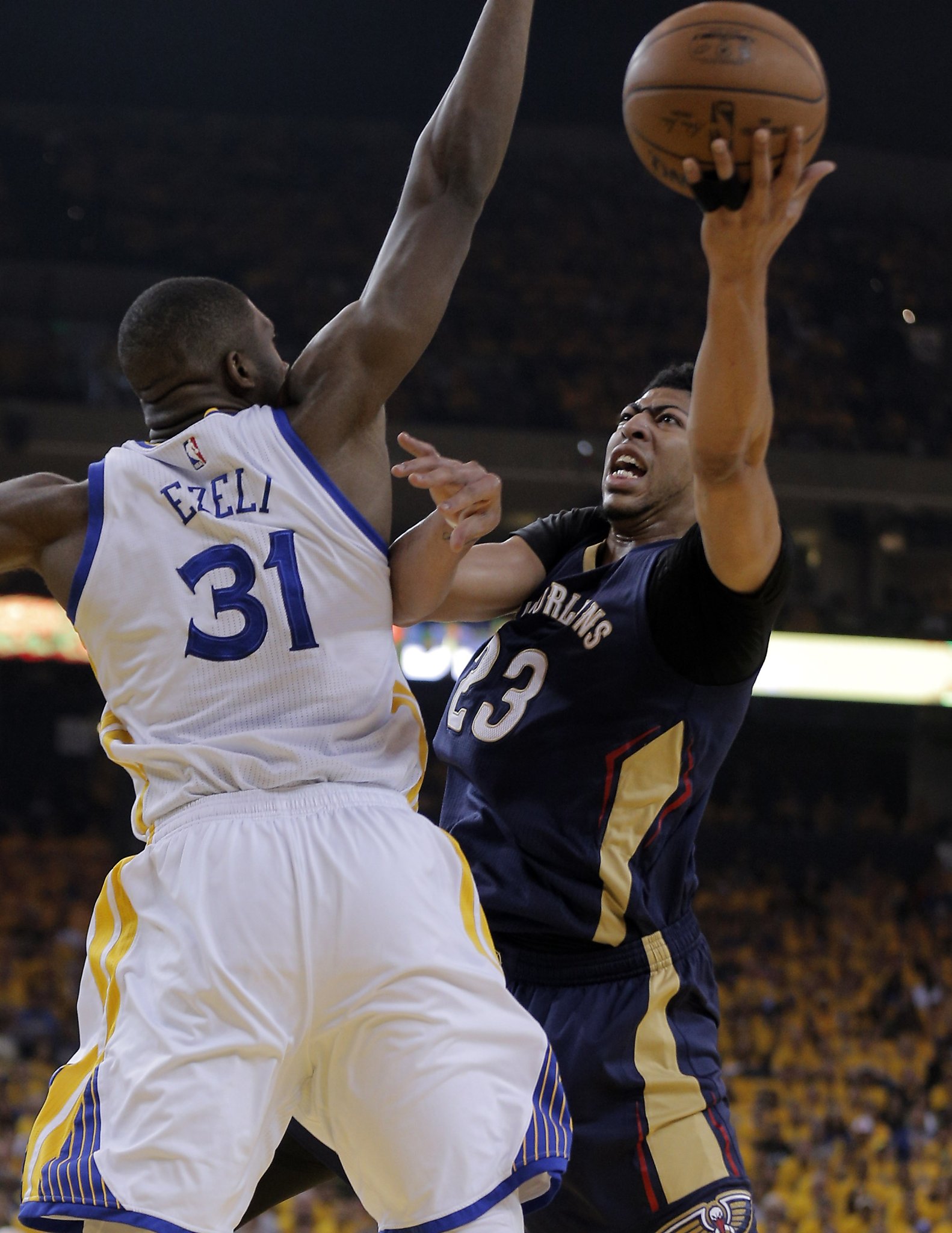 Pelicans’ star Davis does it all, but he can’t do everything