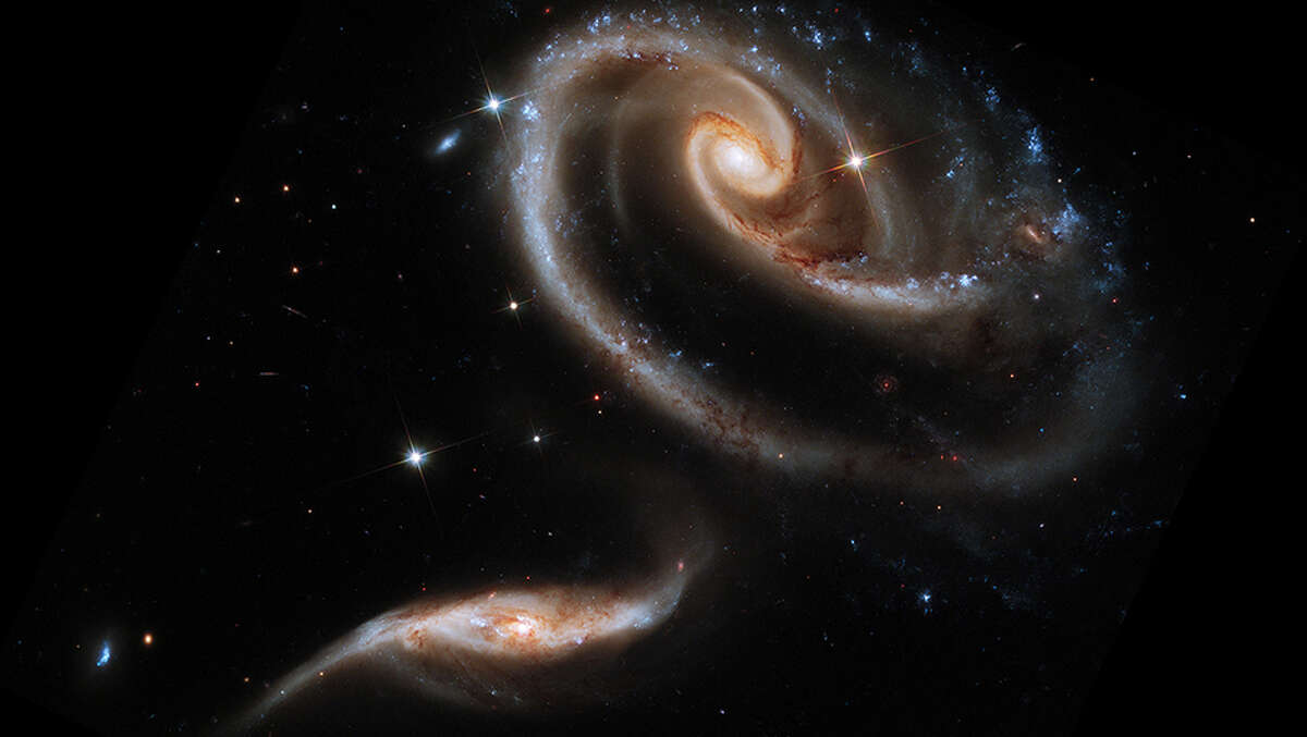 NASA picks 25 photos to celebrate Hubble's 25th year