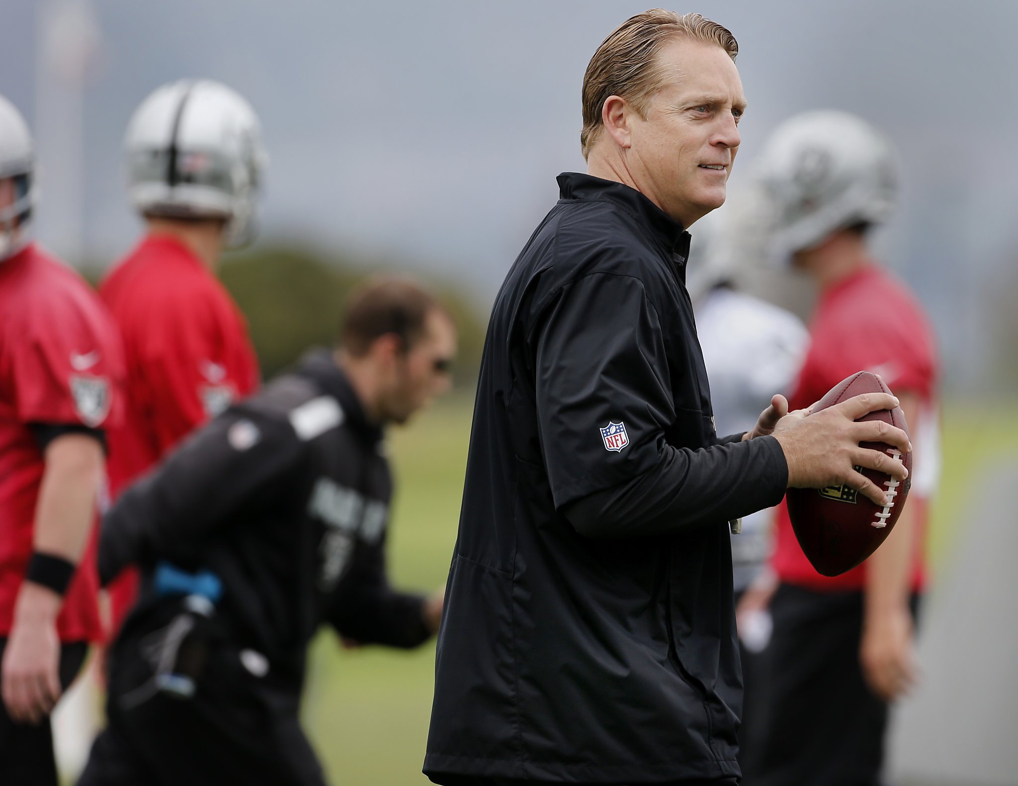 Del Rio latest coach to try turning around dismal results