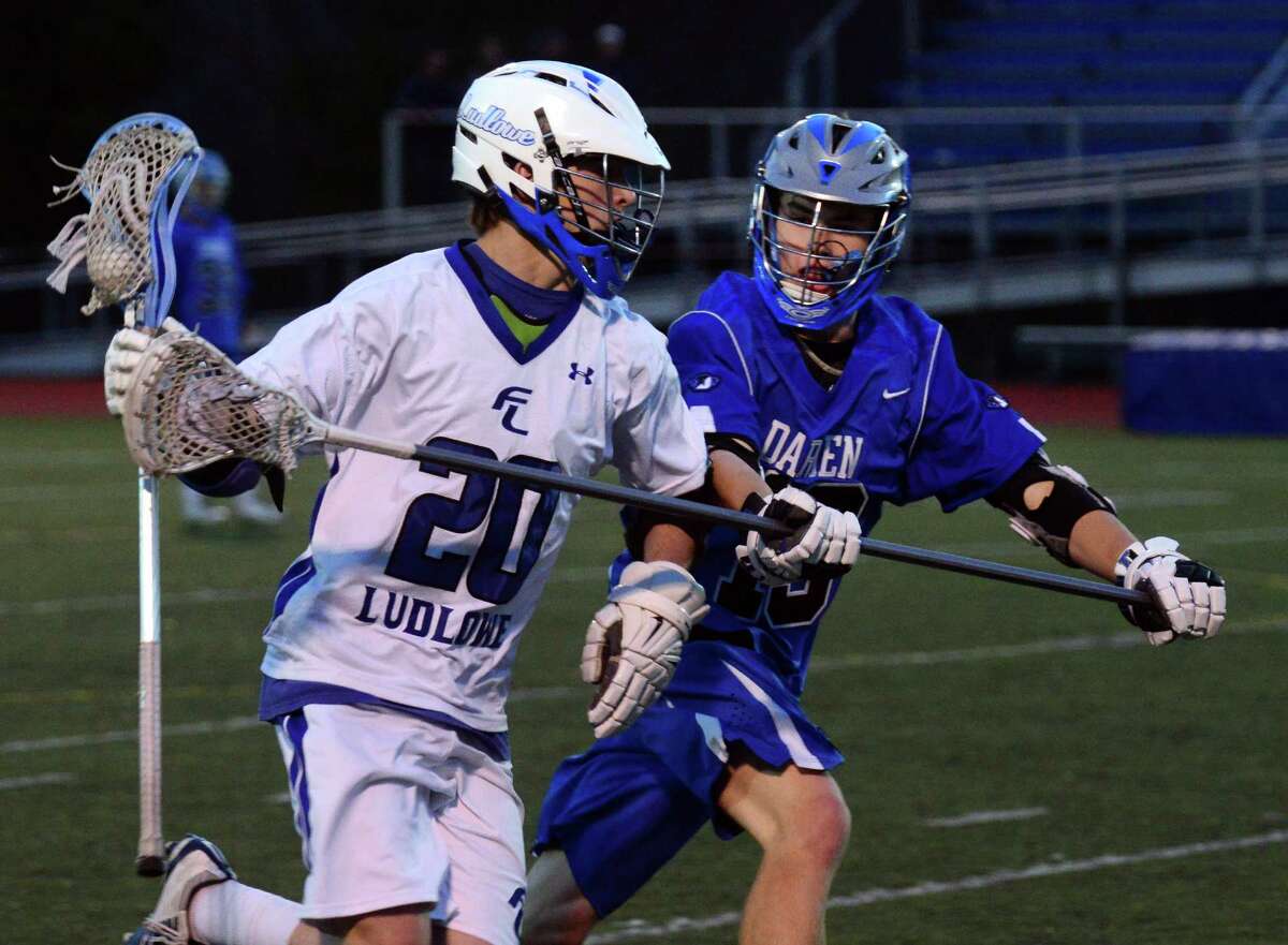 Darien gets off to quick start in win at Ludlowe