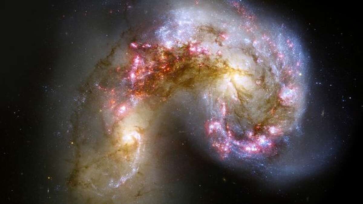 Amazing formations on the surface of the sun captivate astronomers
