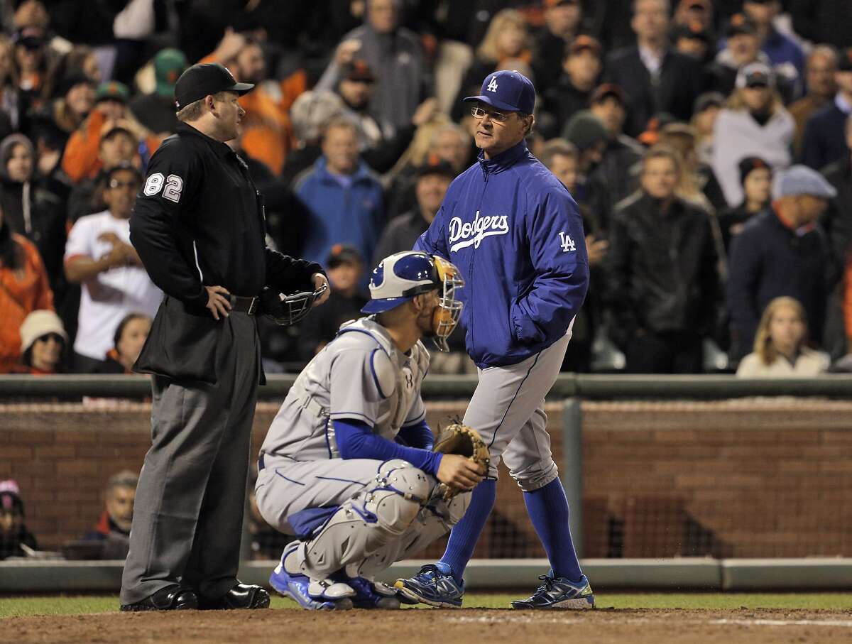 Panik’s sac fly lifts Giants past Dodgers 3-2