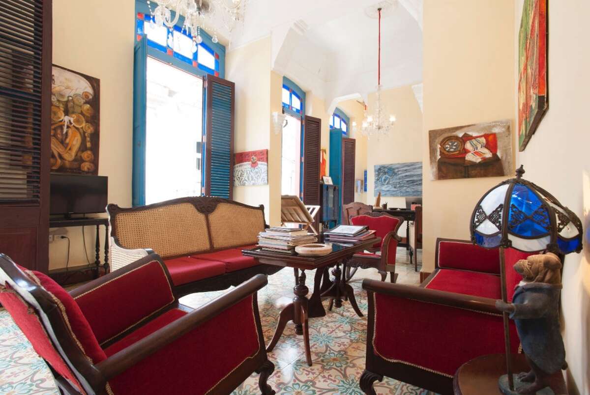 Look inside Airbnb's listings in Cuba