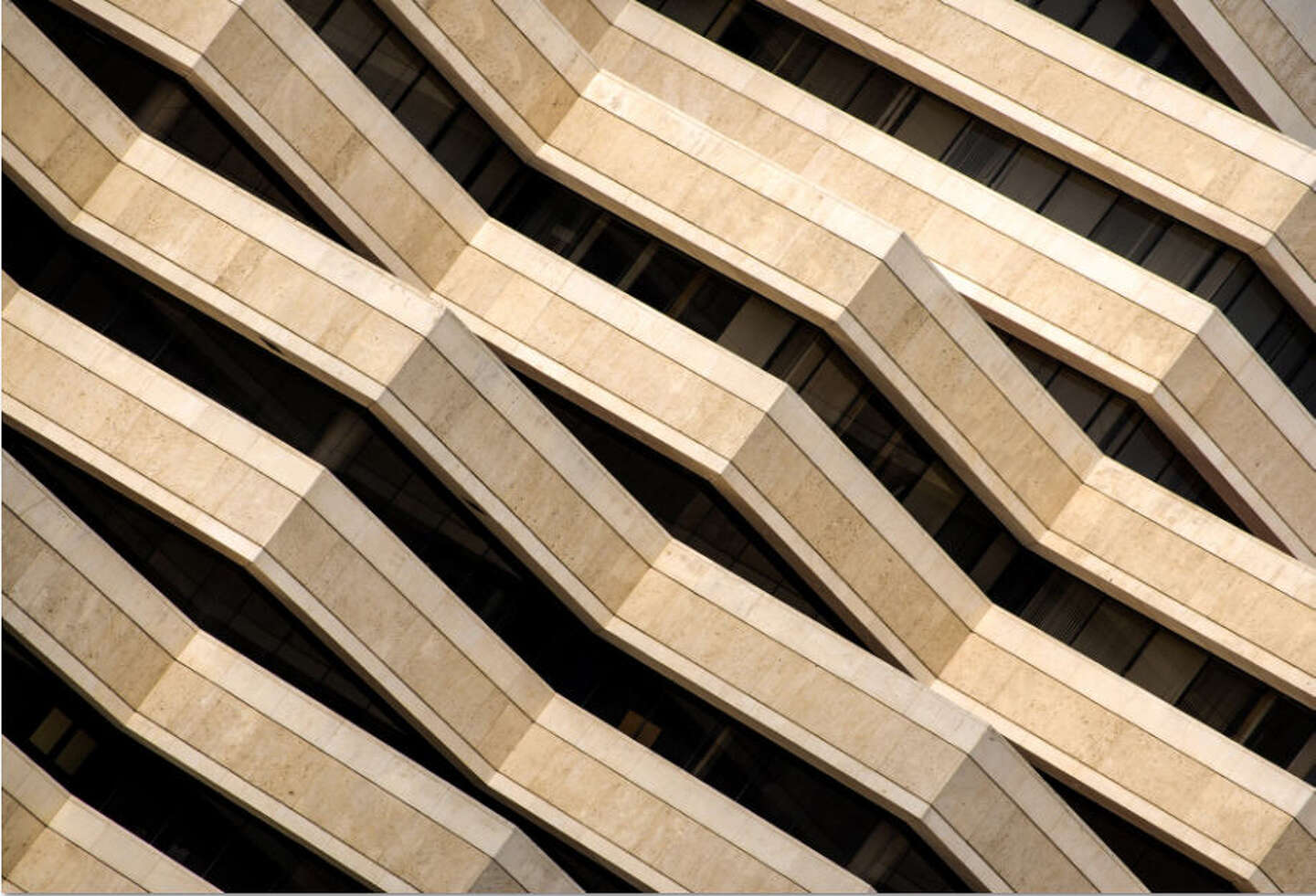 Photographer takes dazzling close-ups of skyscrapers