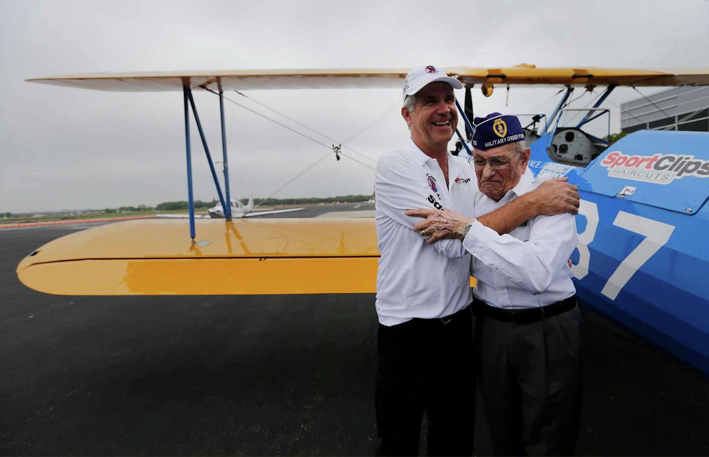 At 102, he’s an old, bold pilot