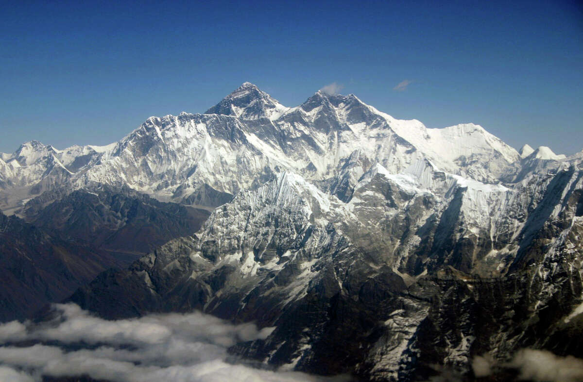 Seven Summits: highest peaks on each continent