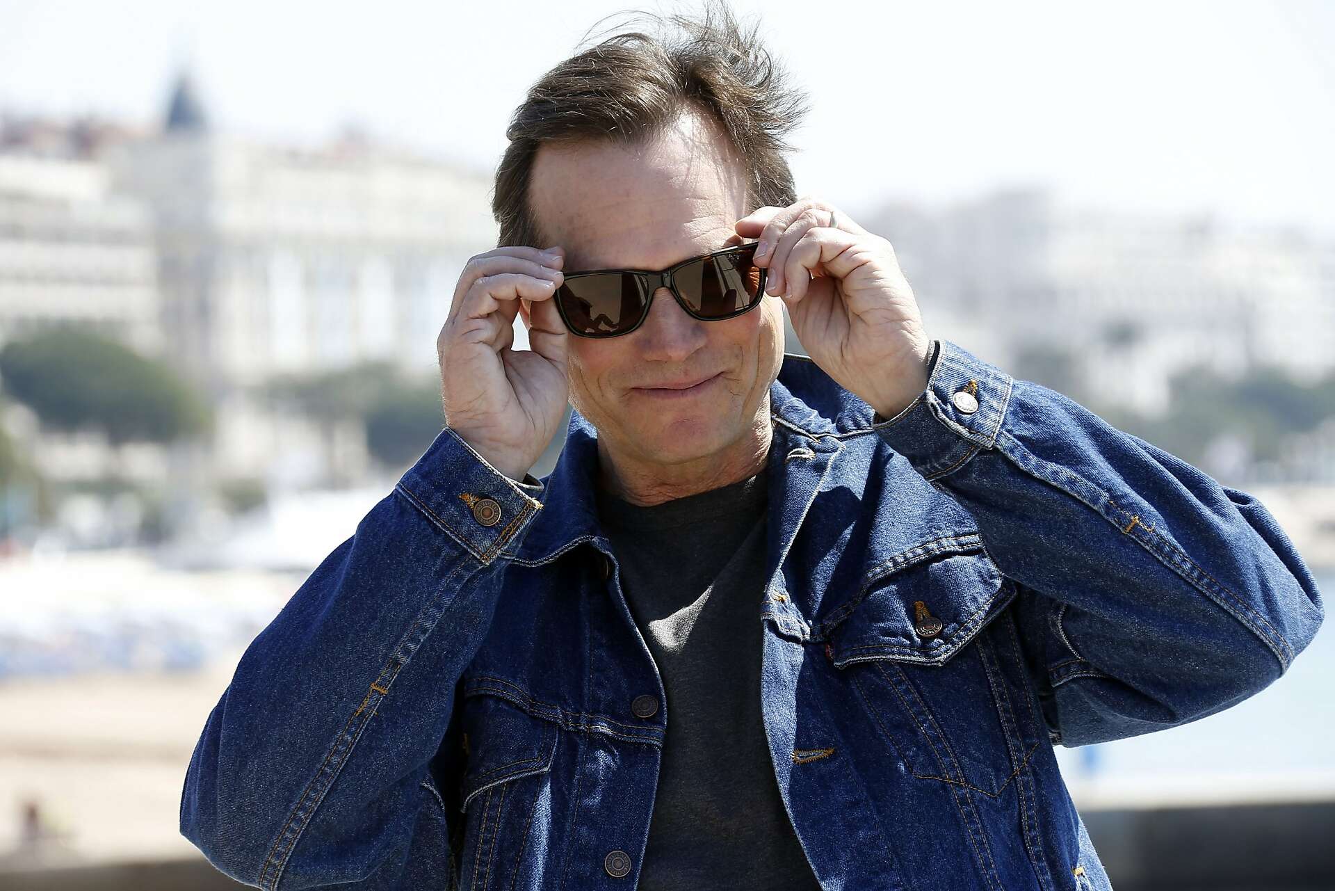 Actor Bill Paxton dies at 61