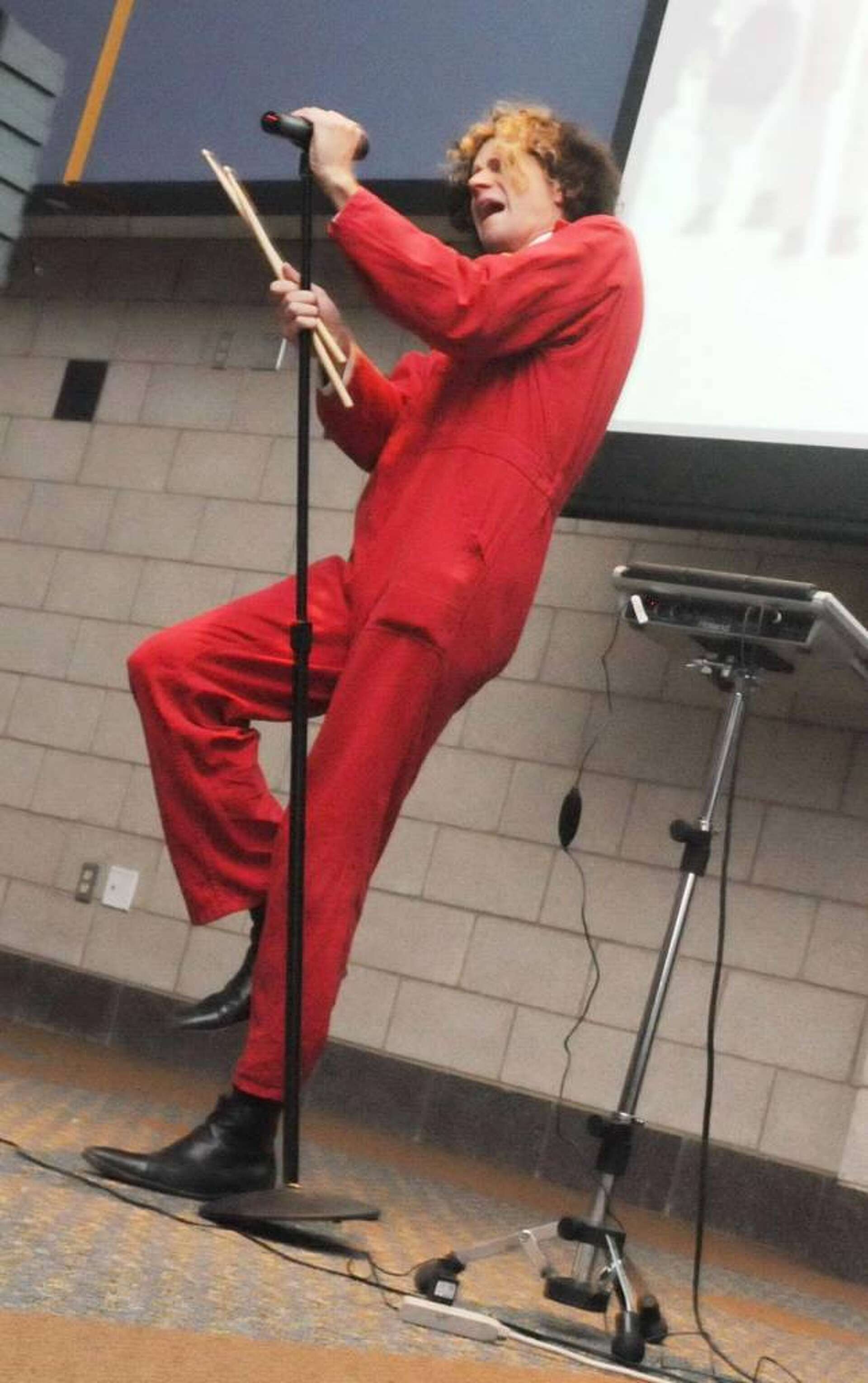 German techno-pop comes to Danbury