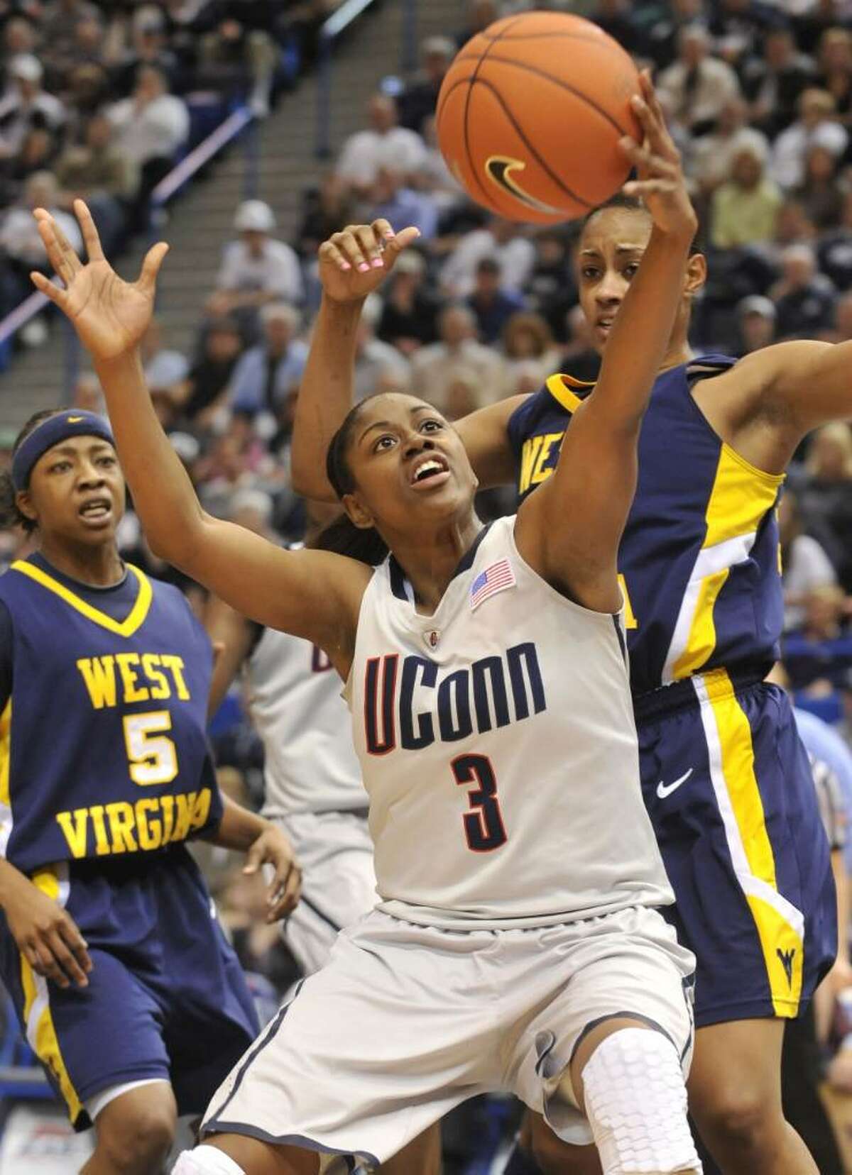 UConn soars to another Big East tournament title