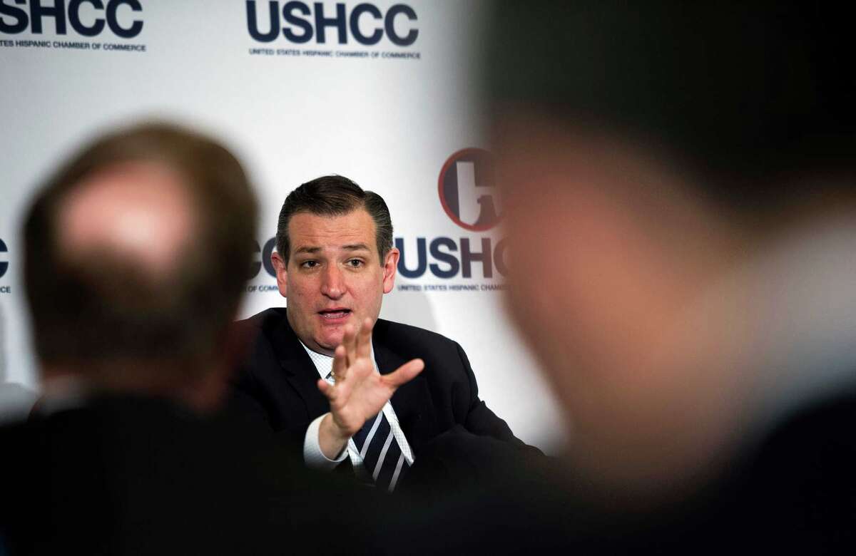 Cruz wins race to the start in crowded GOP field