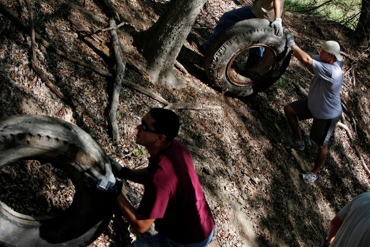 San Antonio Greenways: where to walk, run, bike and roll