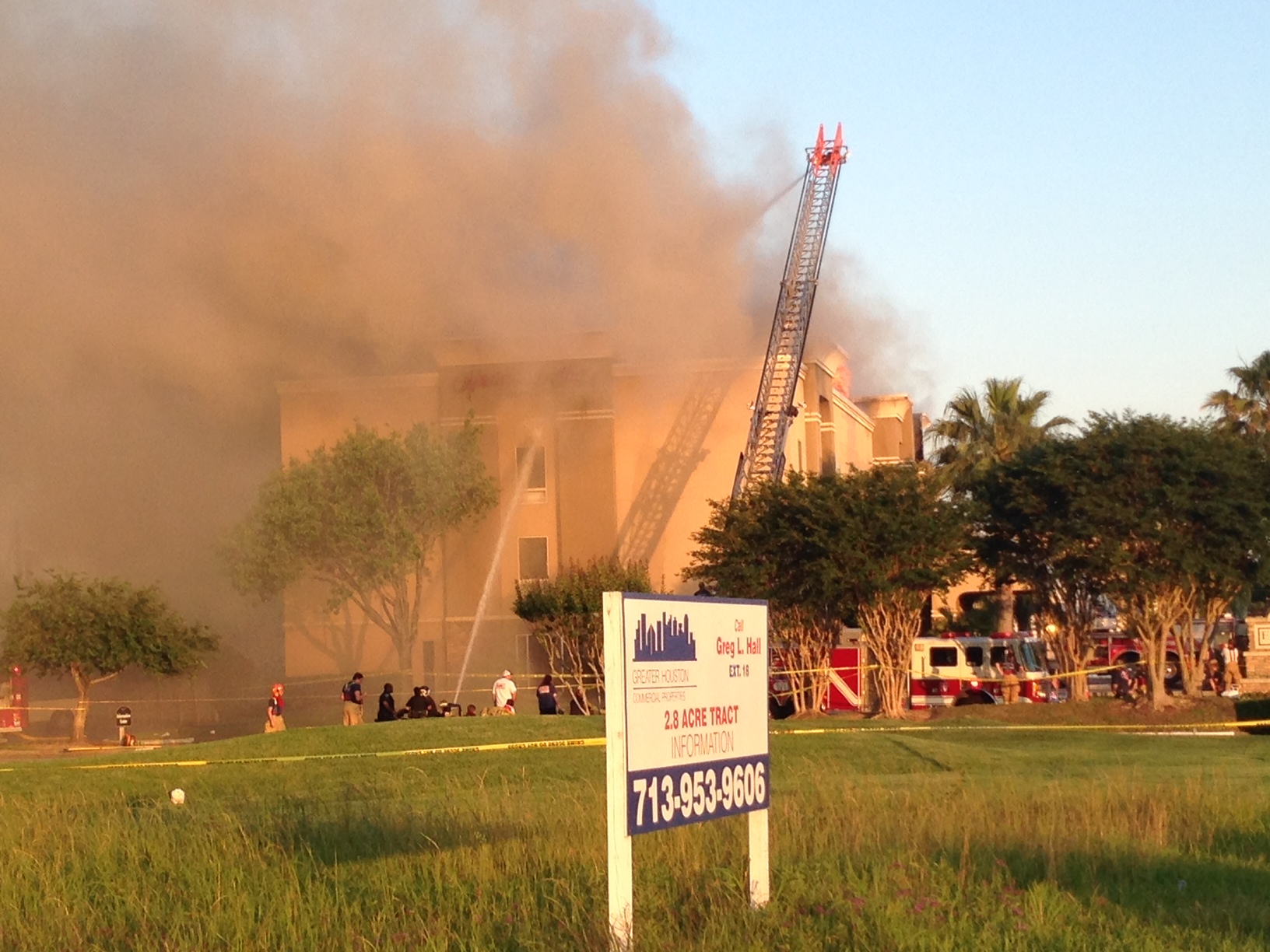 Fire burns at Seabrook Hampton Inn for hours