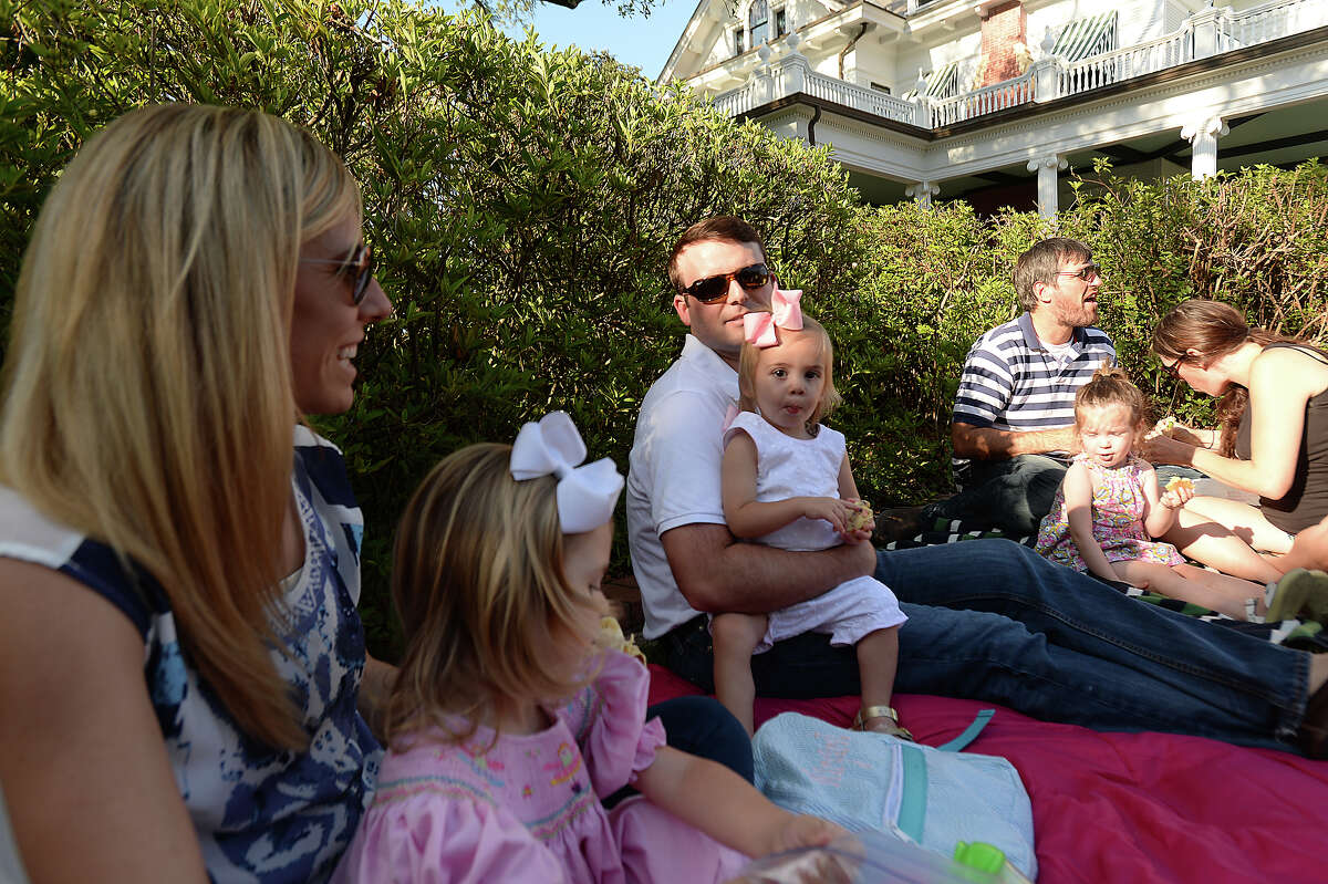 Were you 'Seen' at the spring picnic at the McFaddin-Ward House?