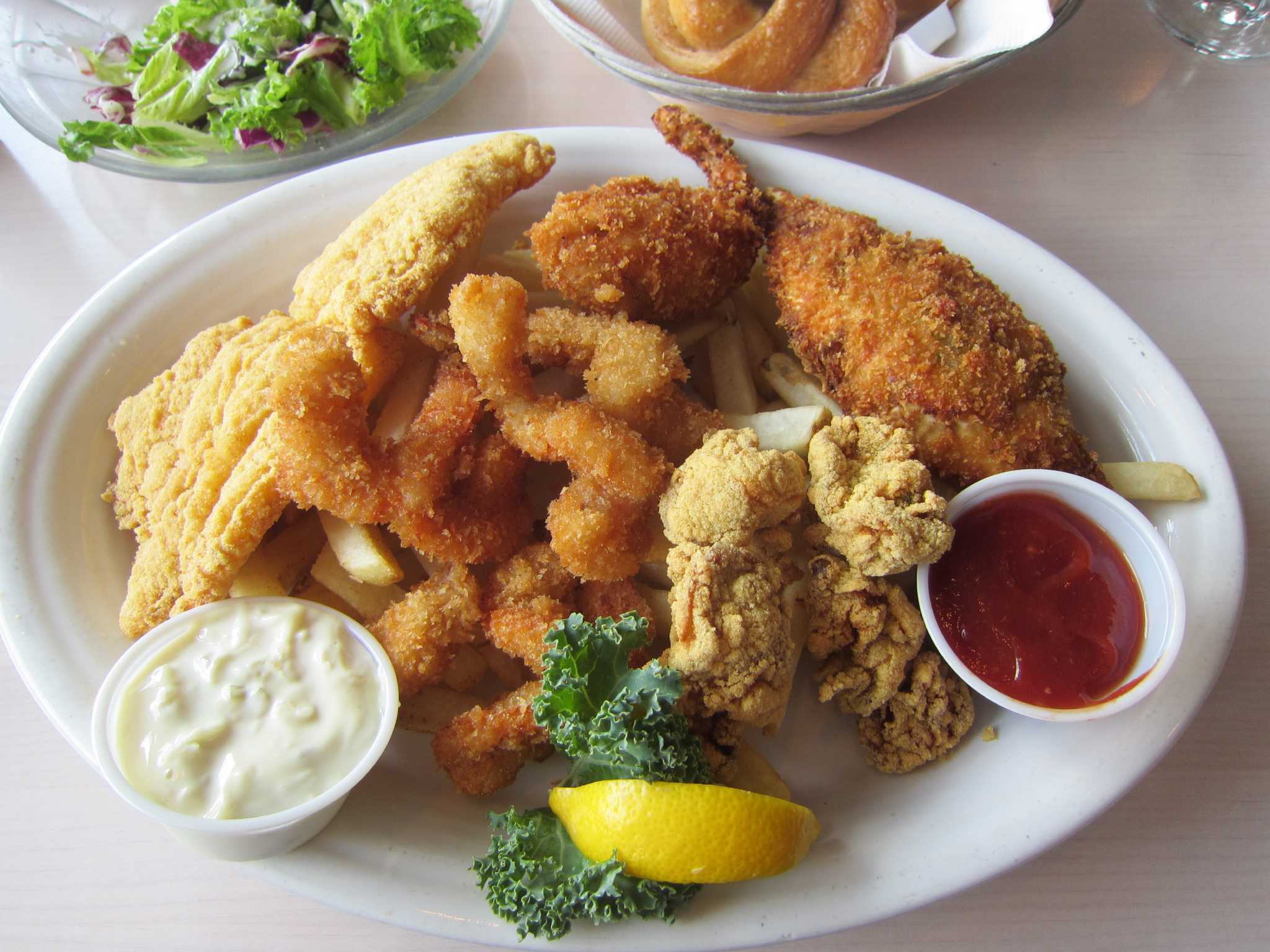 One great dish: Fisherman's Platter at Monument Inn