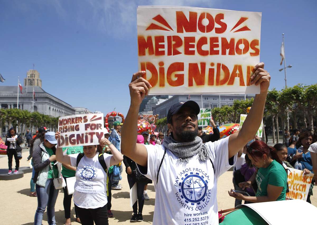 After peaceful day, protests grow rowdy at night in Oakland