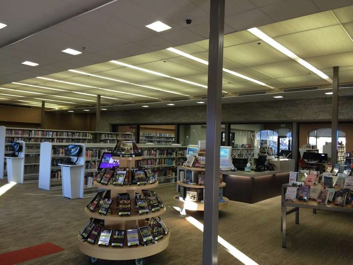 Library can help students many ways