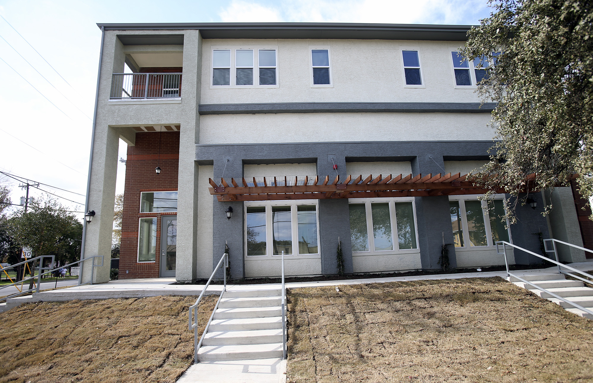 City, county libraries partner on digital content