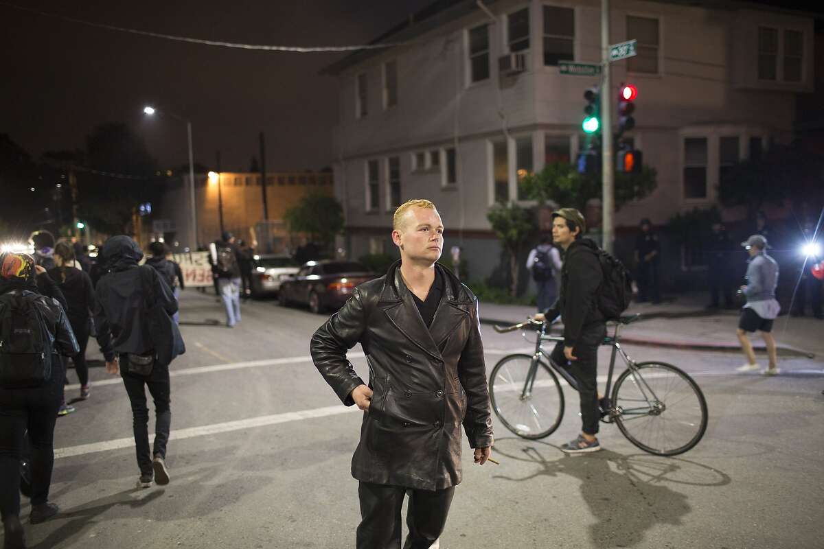 A week after riot, Oakland Auto Row still trashed