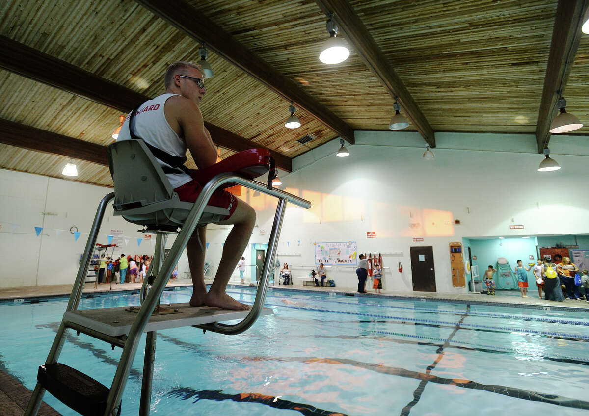 Lifeguard shortage hits SE Texas