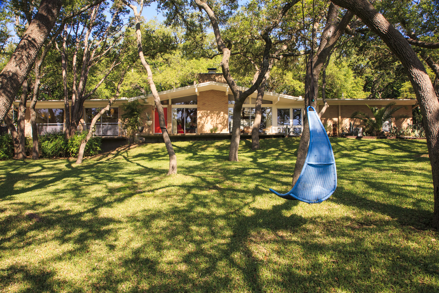 Texas 'atomic ranch' with bomb shelter going for $1.2 million
