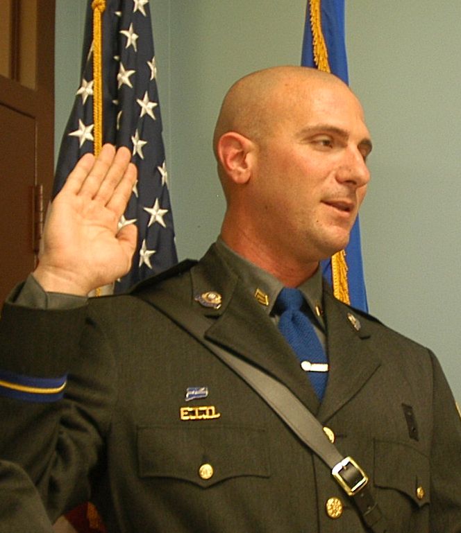 Police sergeant, dispatcher arrested on federal charges