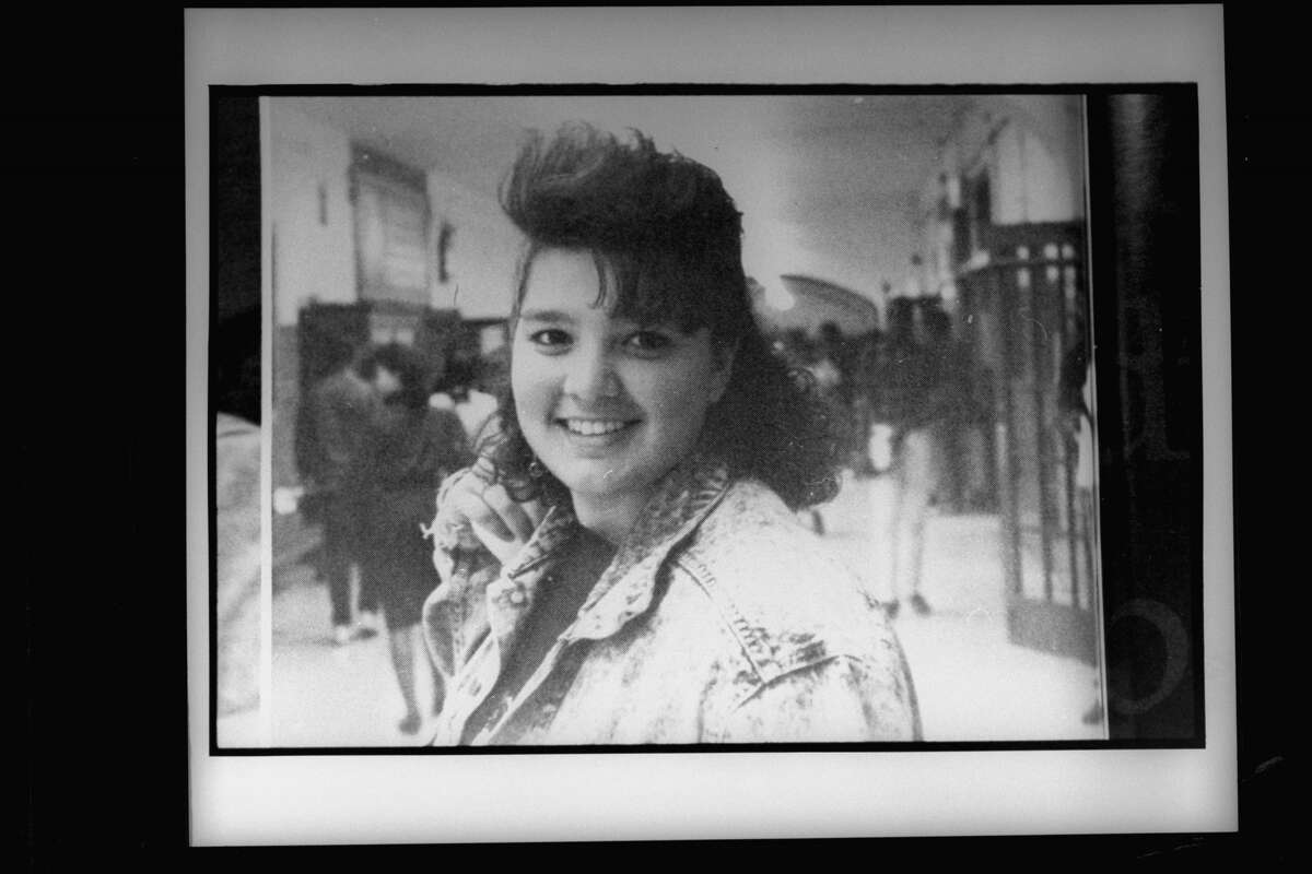 Defense lawyers allege financial conflicts as prosecutors seek death ...