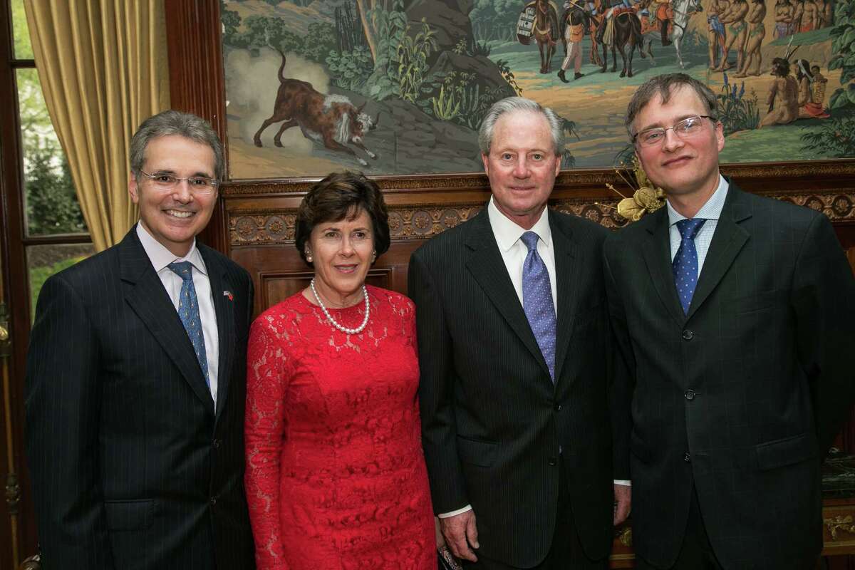 Living Legends event raises $5.2 million for MD Anderson's Moon Shots ...