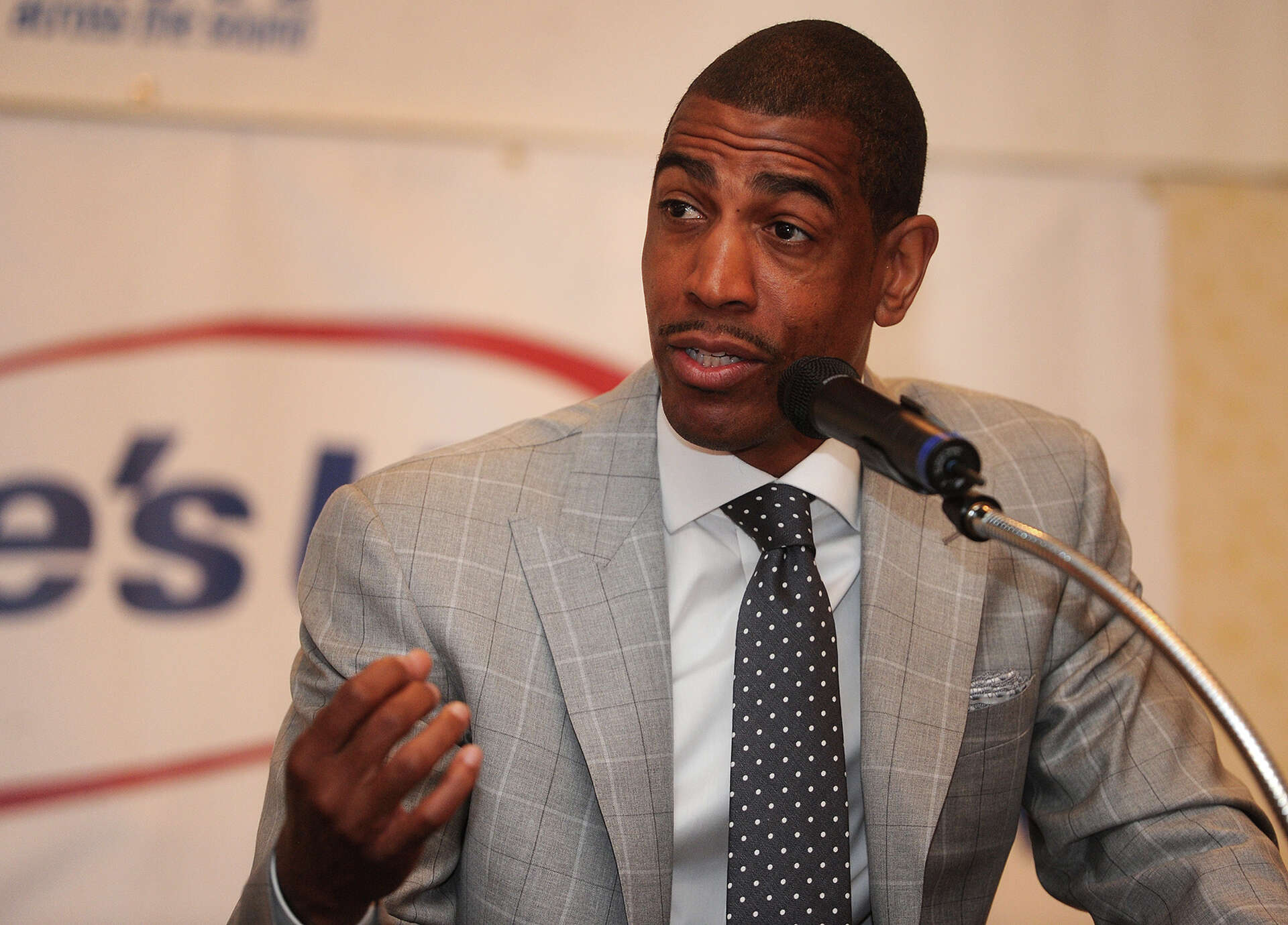 Brian Koonz: Kevin Ollie doesn't take anything for granted
