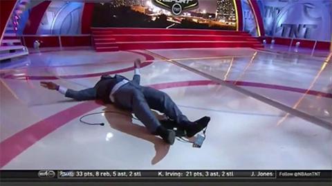 Shaq Vrije Worp Meme Shaq Timeout Imgflip