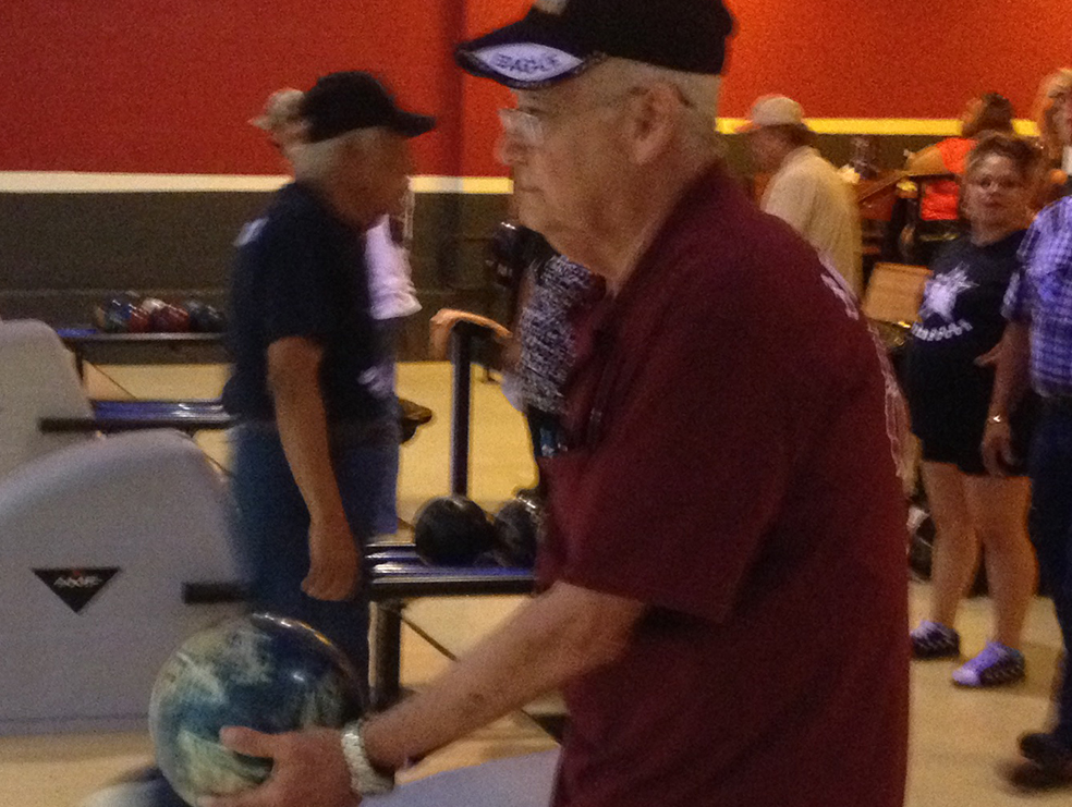 Bowling league tries to keep itself and the game alive