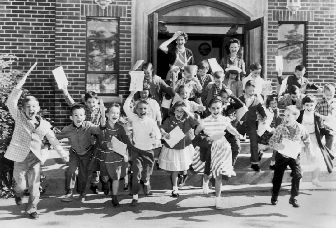 Vintage photos depict the greatest feeling of all: the last day of school
