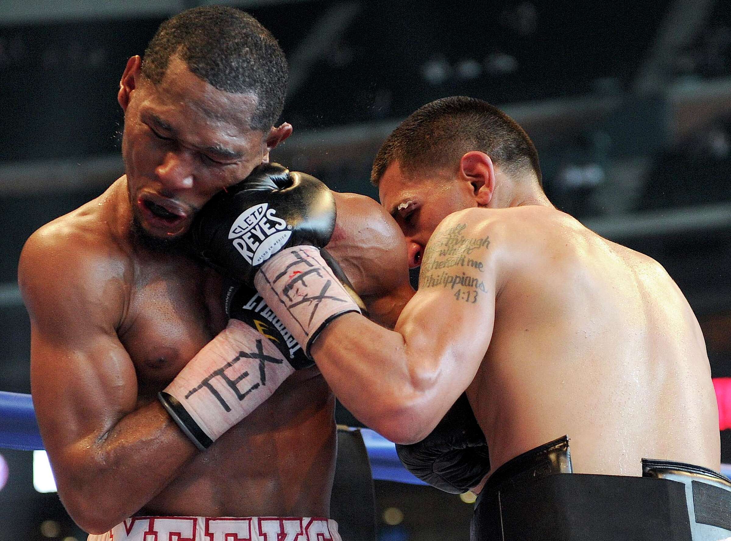 Texas boxer allegedly hit a woman with a red Ferrari he flaunts on ...